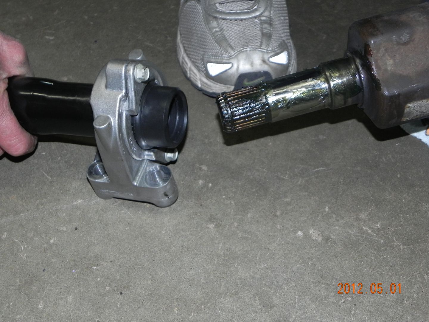 Driver Side Axle Seal Replacement? | SaabCentral Forums